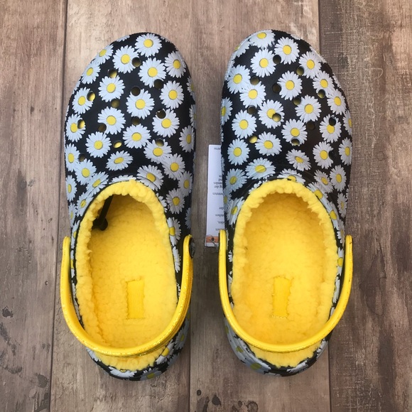 CROCS | Shoes | Crocs Classic Lined Vacay Vibes Clog | Poshmark